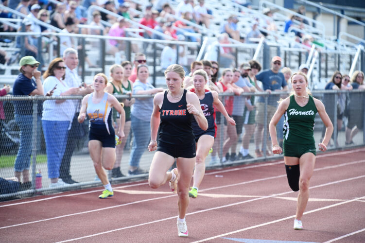 Tyrone’s Lewis, others will have to wait on Invite finals | News ...